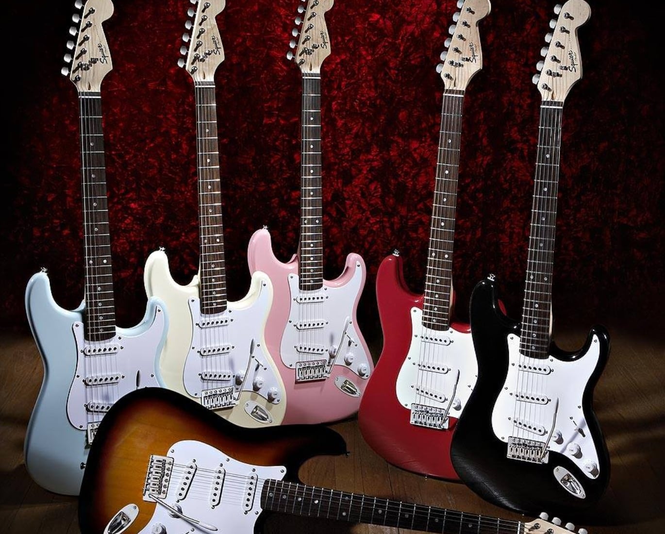 Squire Affinity Series 1370 x 1100 - The Arts Music Store